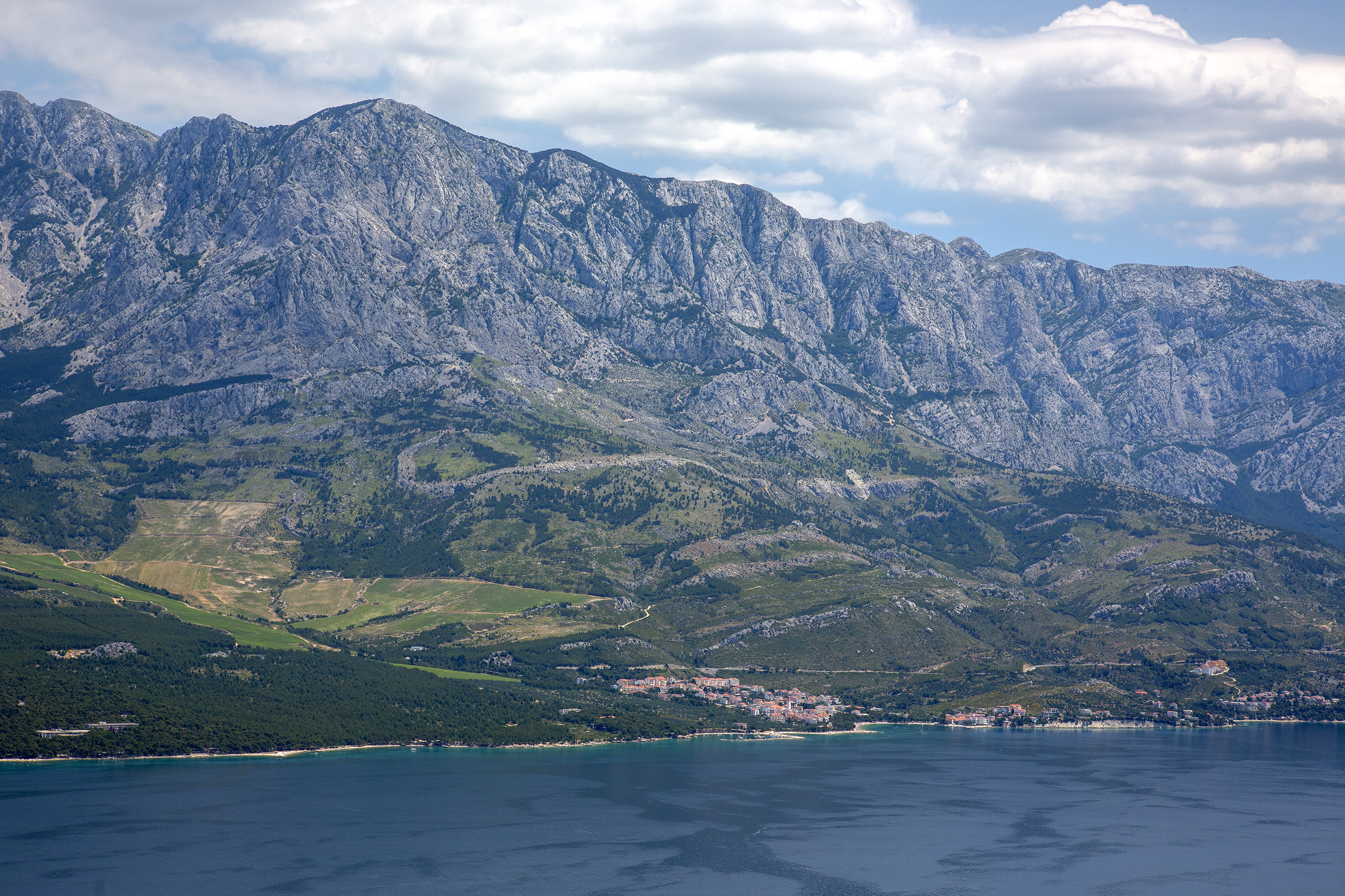 Promajna - nekretnine blizu plaže s pogledom na more